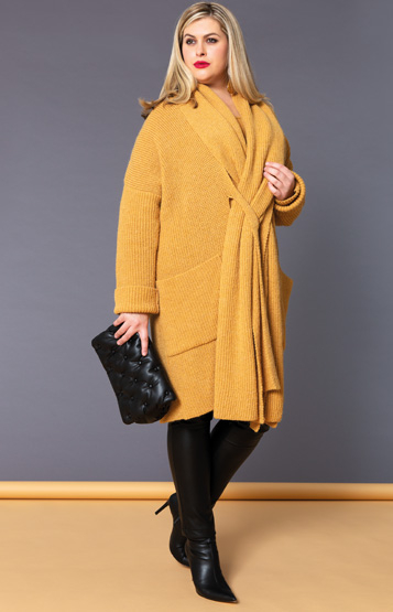 Plus size clothing for women | BeigePlus